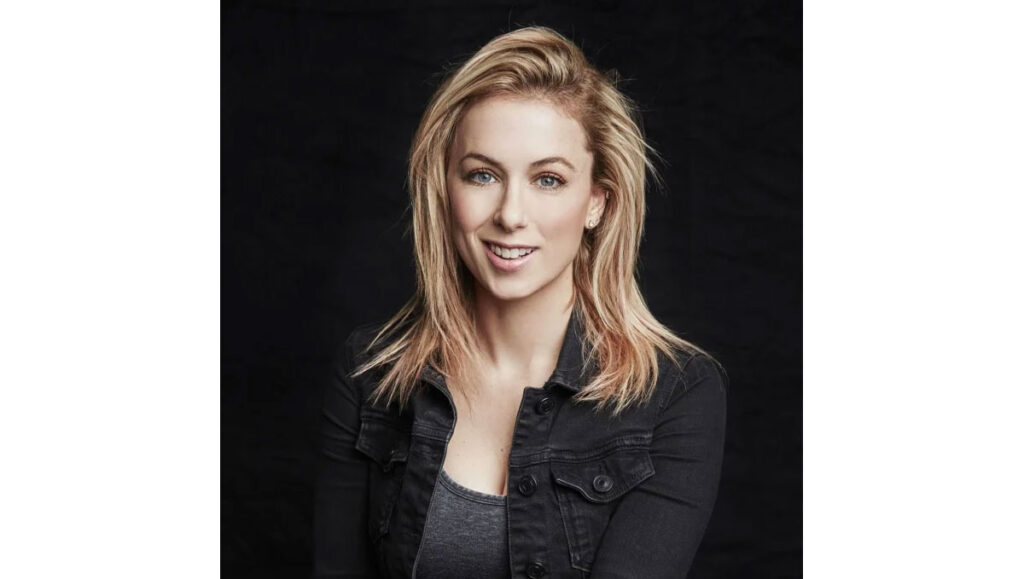 Iliza Schlesinger: Unveiling the Ashkenazi Jewish Comic Sensation ...