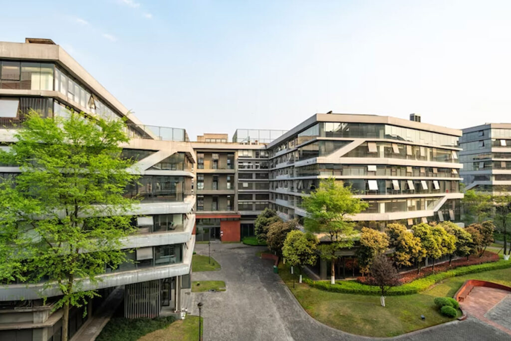 Essential Insights into House of Multiple Occupancy (HMO) Insurance ...