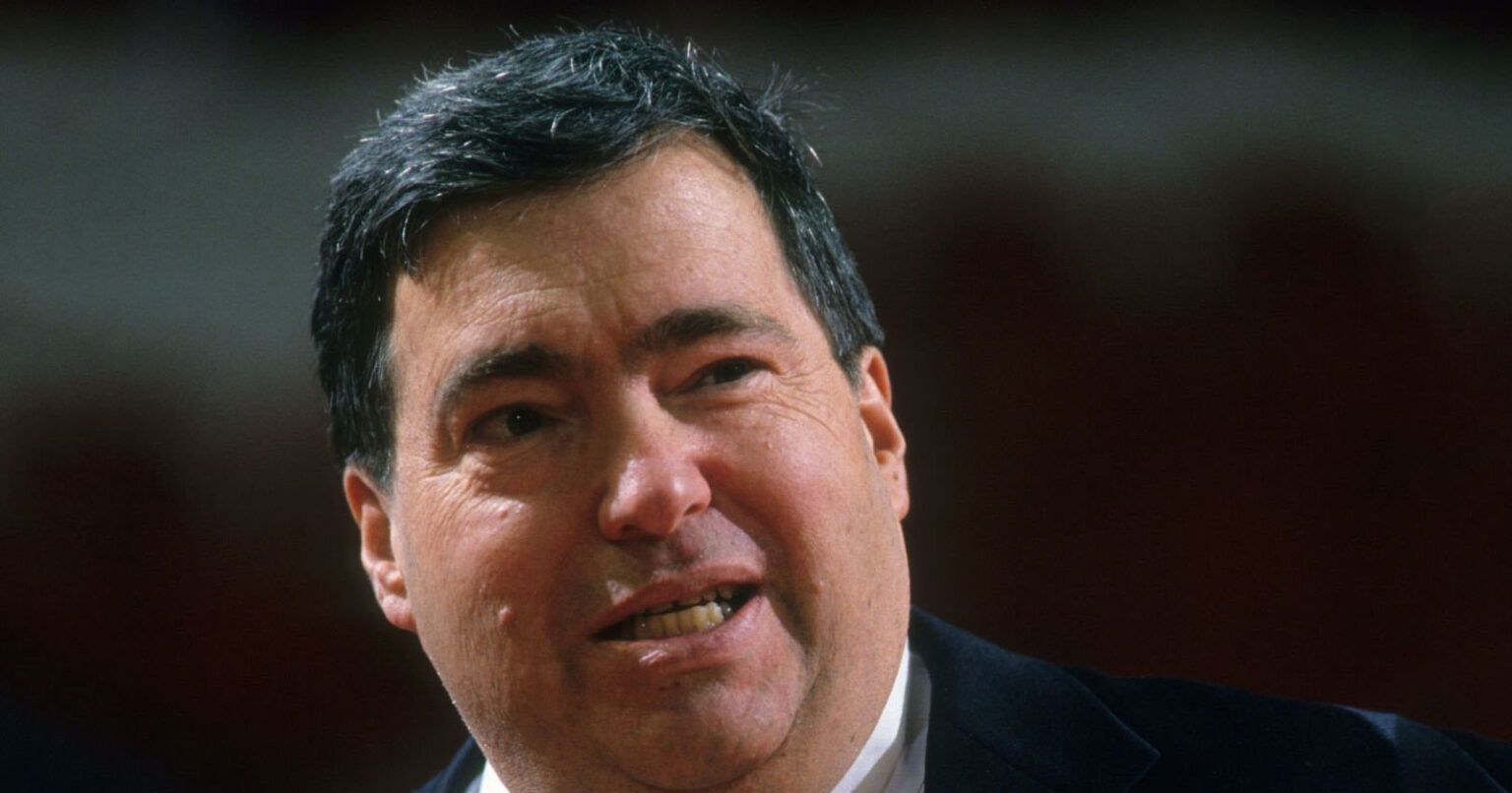 Jerry Krause: Wiki, Bio, Age, Height, Net Worth, Wife, Work, Career ...