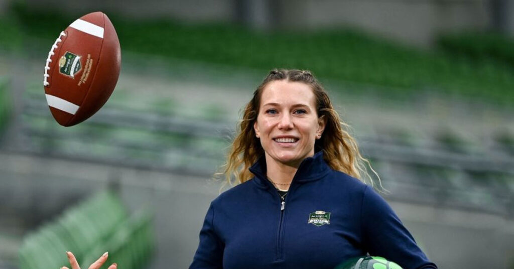 Phoebe Schecter Wikipedia: A Trailblazer in American Football - Aitechtonic