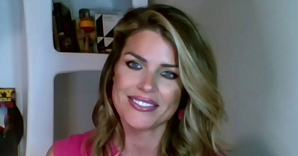 Lindsey Halligan Bio, Wikipedia, Attorney, Lawyer, Who Is, Husband ...