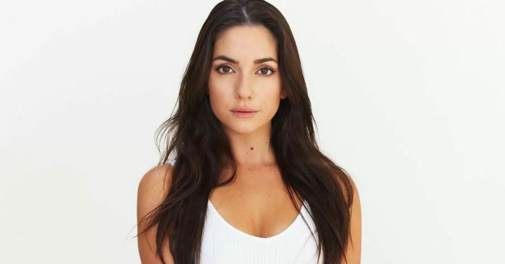Paniz Zade Wikipedia, Net Worth, Bio, Age, Husband, Ethnicity, Height ...