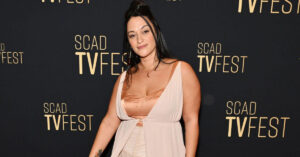 Sara Tomko Wikipedia, Ethnicity, Wiki, Measurements, Age, Husband, Net ...