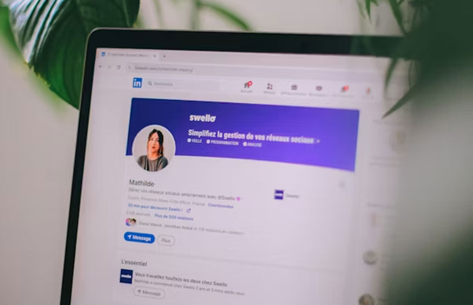 How to Turn Off Profile Views on LinkedIn? - Aitechtonic