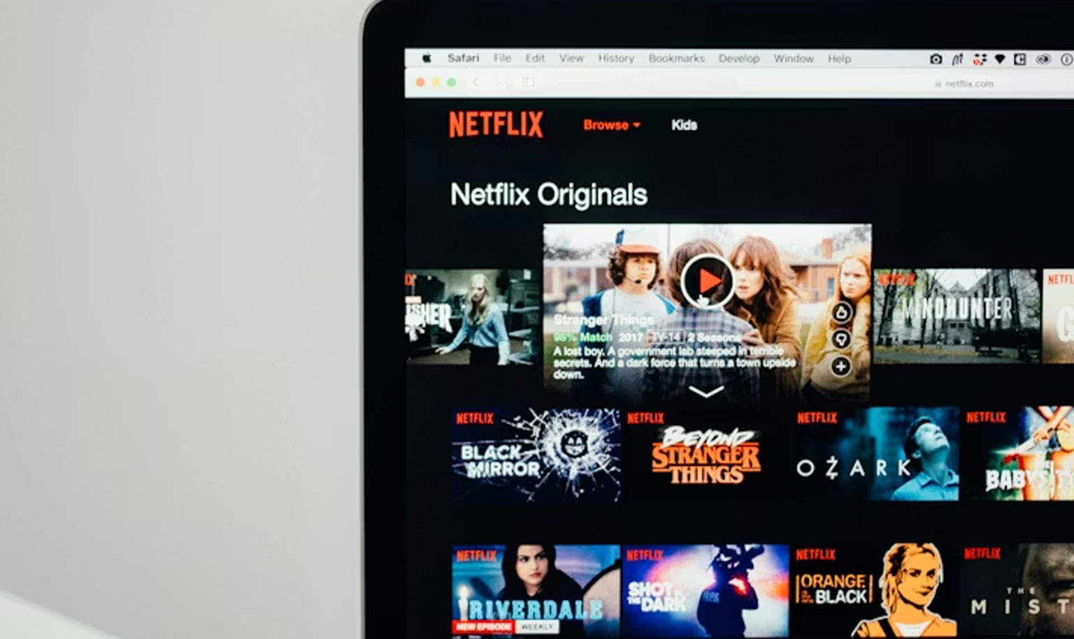 Netflix Tests AI Mood-Based Voice Search for Streaming - Aitechtonic